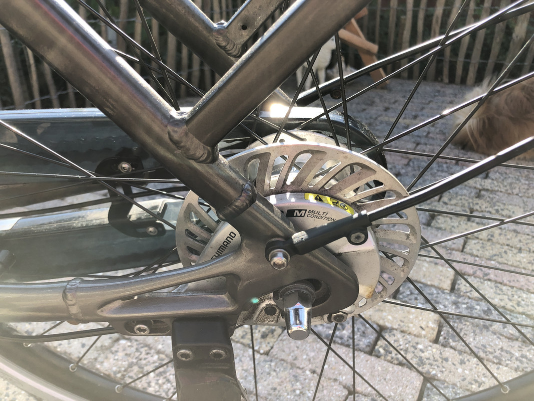 8615701 B 1 AD2 4 E19 9 EDA 0765 D1619 F04 — Postimages