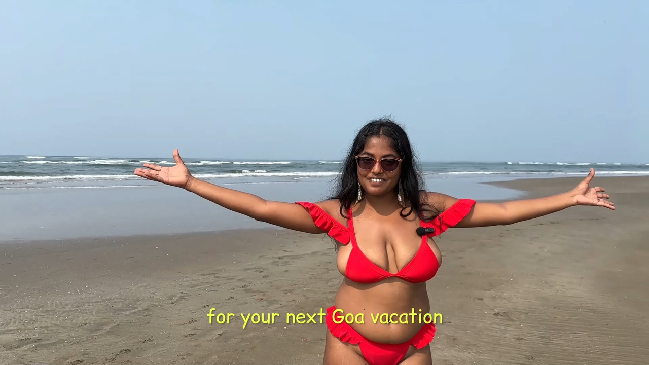 Watersoul huge Hanging Breasts and pierced navel in red and white bikini mp4 snapshot 03 13 943 ...