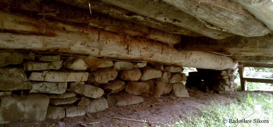 Kurna chata » Kresy - wiadomości, wydarzenia, aktualności, newsy