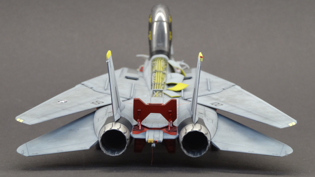Academy F-14D Super Tomcat VF-2 Bounty Hunters (2003). Not 1:32, not 1: ...