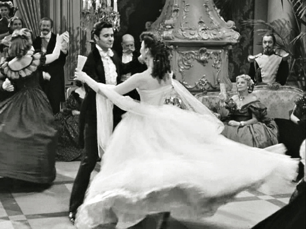 Jennifer Jones and Louis Jourdan waltz scene — Postimages