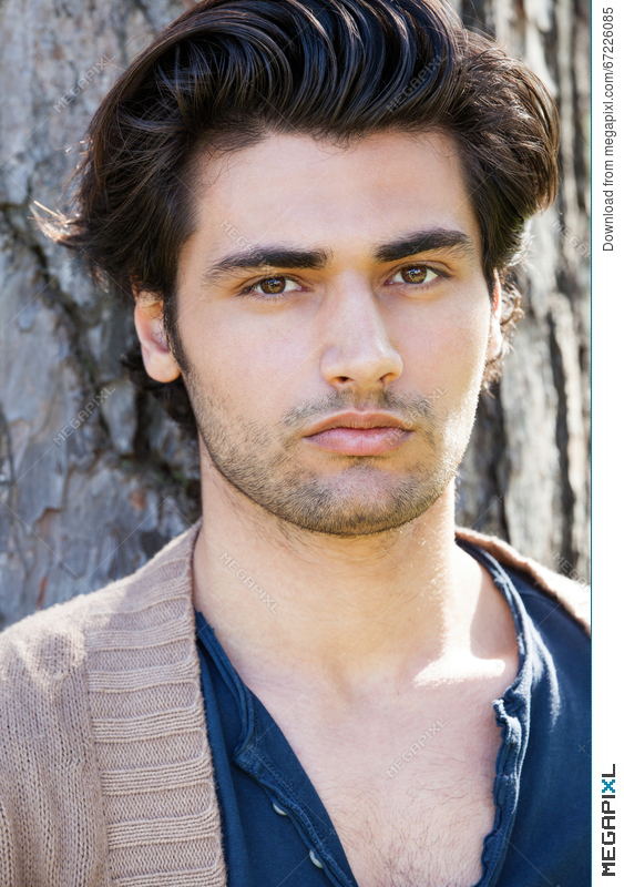 Classify & place Italian model Luca Bracaglia