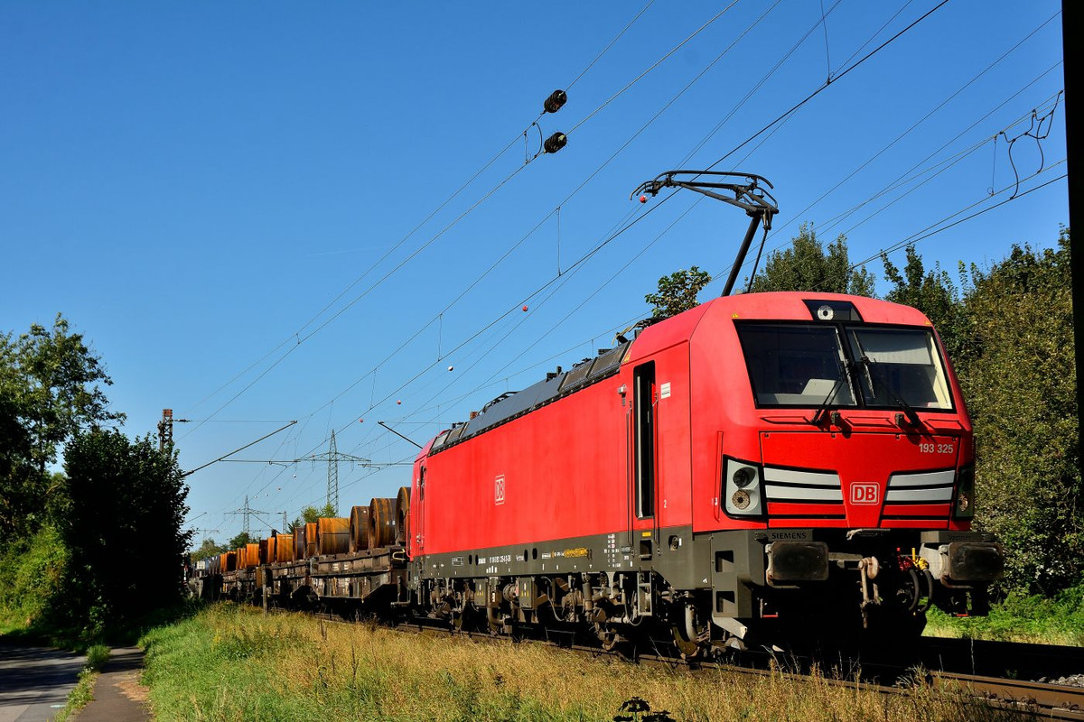 193 325 — Postimages