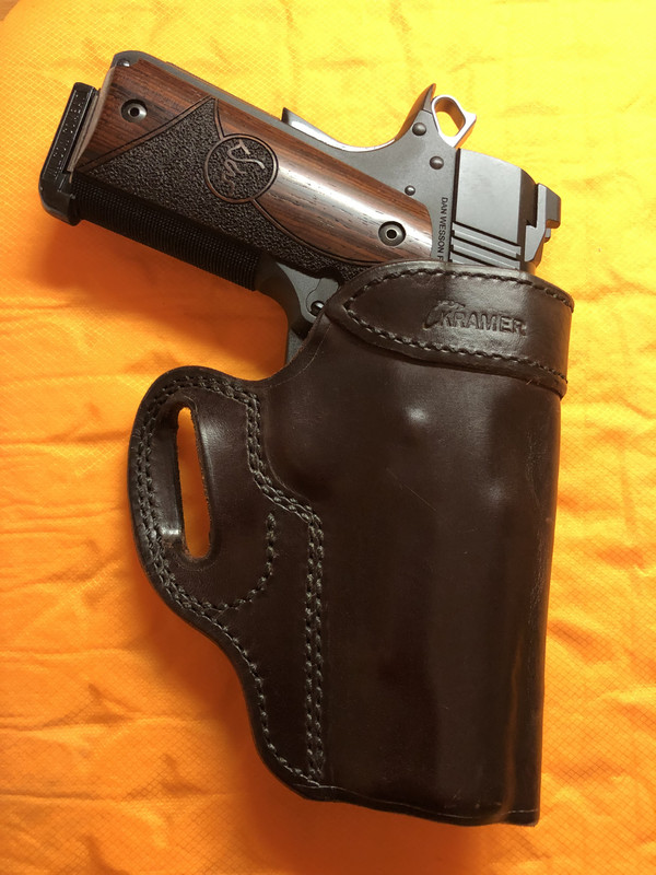 Kramer Vertical Scabbard vs. Milt Sparks 55BN (vertical rake ...