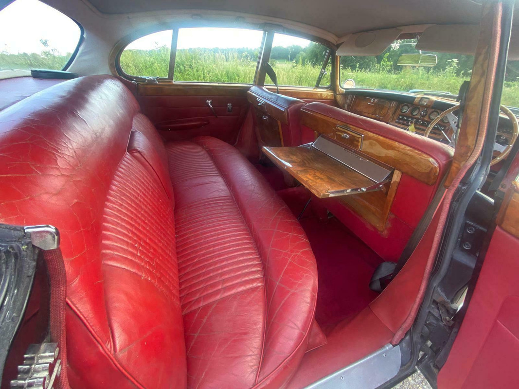 Rear cabin — Postimages