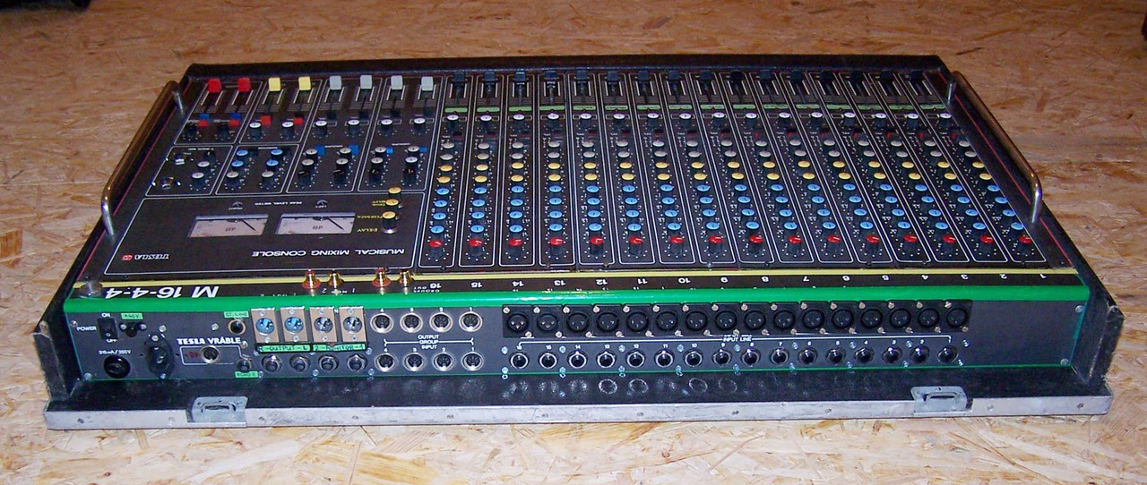 84 16 pohled na mix od konektoru — Postimages