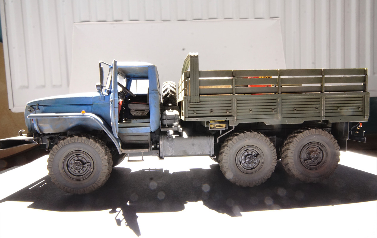 1/35 | URAL 4320| Zvezda - Non-LSP Works - Large Scale Planes