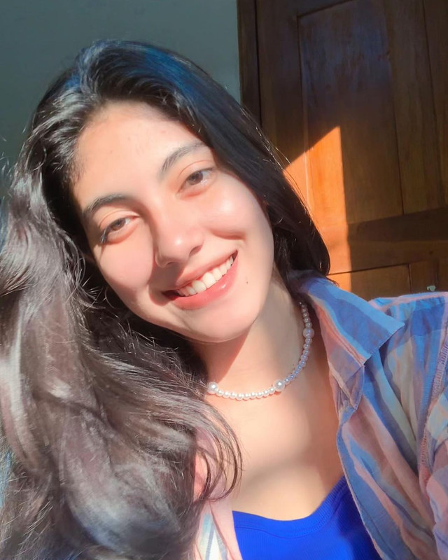 j1 Copy — Postimages