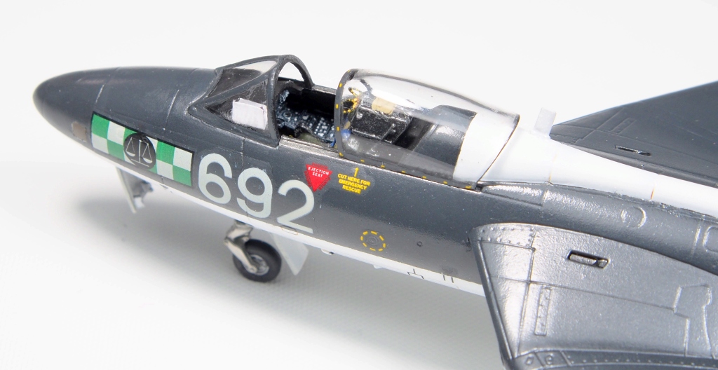 Skypirate's RN Hawker Hunter PR.11 - *Finished * - Page 5 - The ...