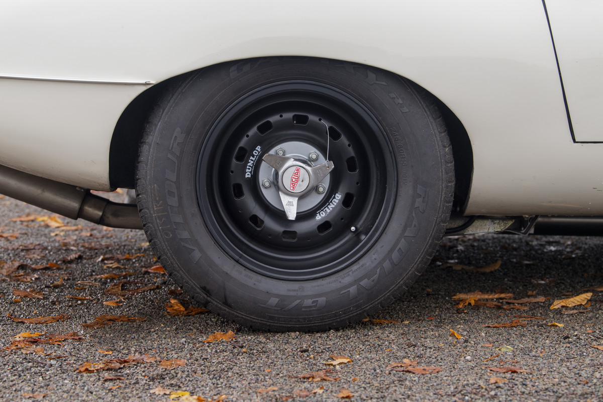 D-Type Wheels for my E-Type Series 3 - The 'E' Type Forum