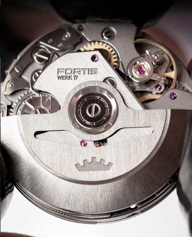 54 FA5401 BF46 48 CA A460 E311 B269 B1 D8 — Postimages