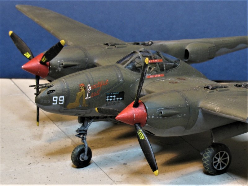 P-38 Lightning "Beautiful Lass", Airfix 1/72 kit from 1972 with Exito ...
