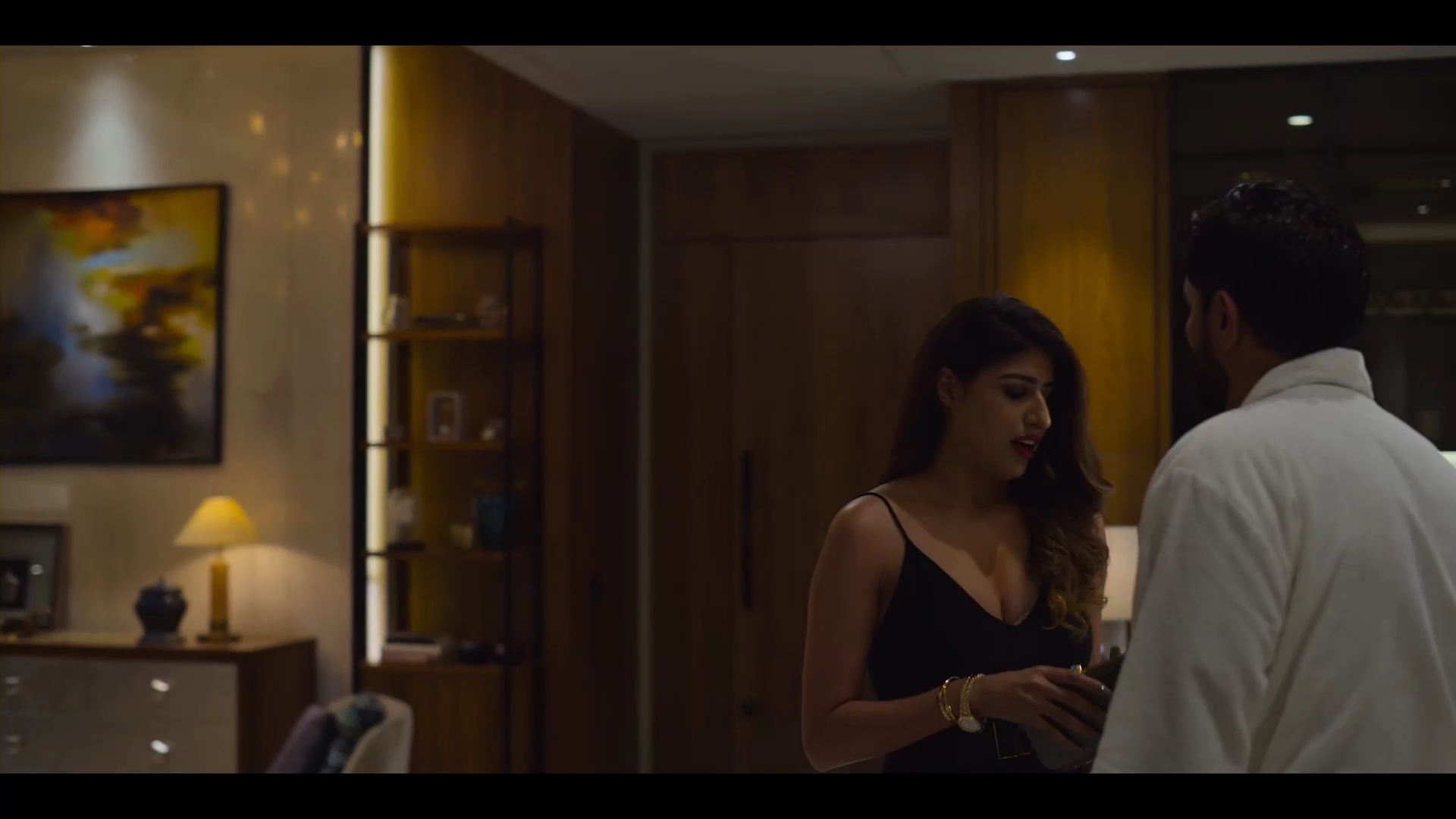 The Broken News mp4 000052920 — Postimages