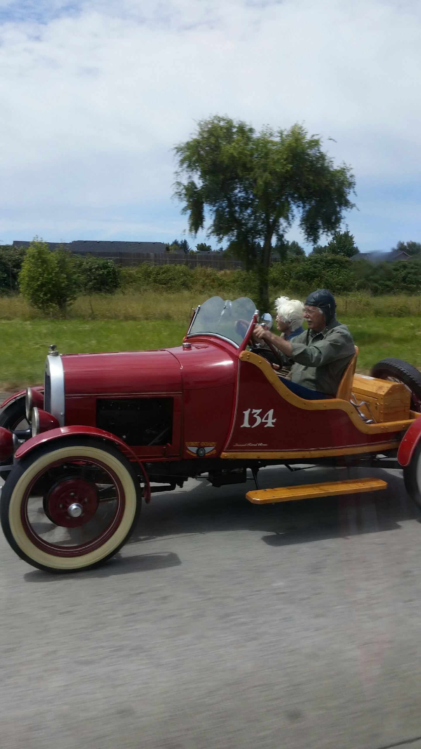 Reno Car — Postimages