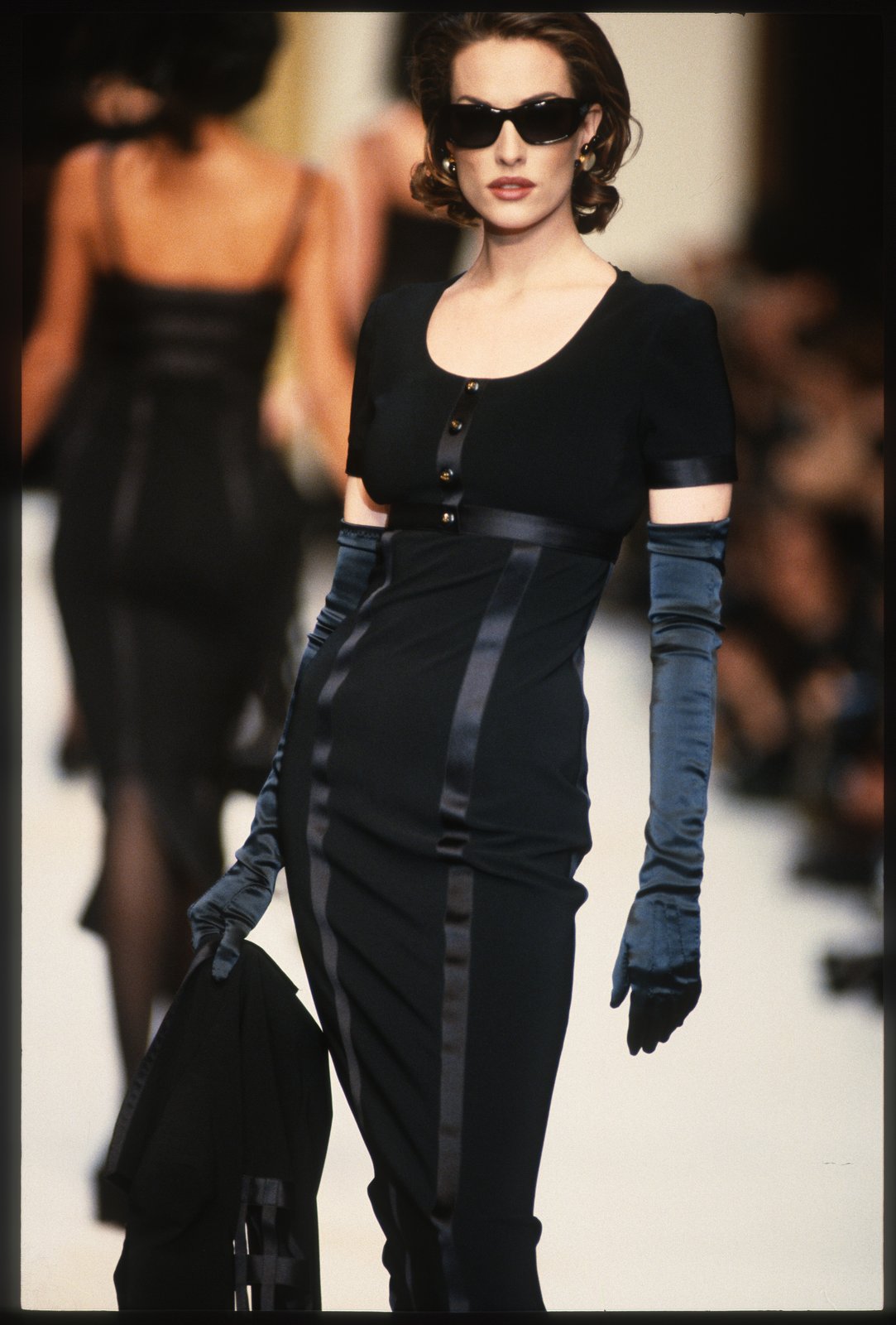 Fashion Classic: CHANEL Fall/Winter 1992 | Page 2 | Lipstick Alley