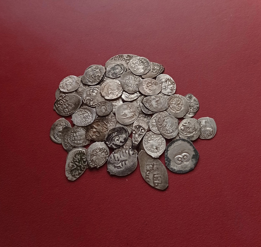 F7o KKw Iv WL4 — Postimages