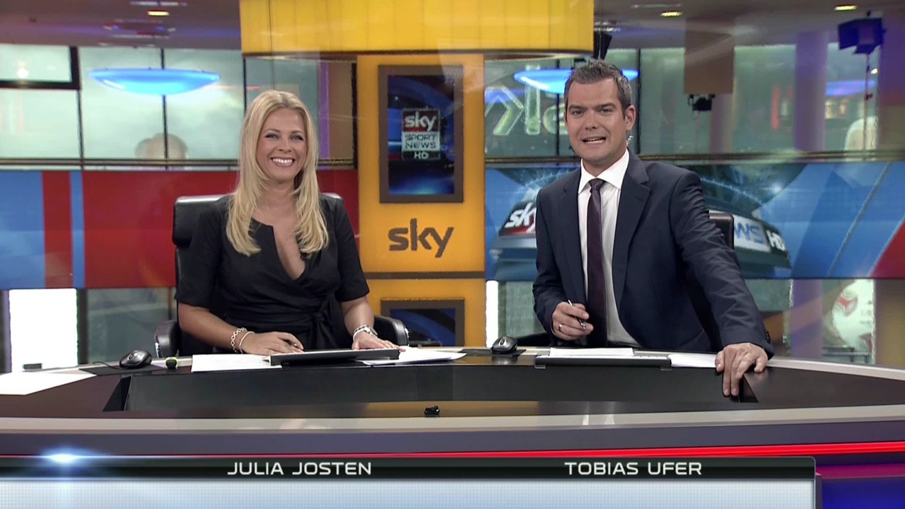 36 Julia Josten sky sport news hd 21 08 2012 pp — Postimages