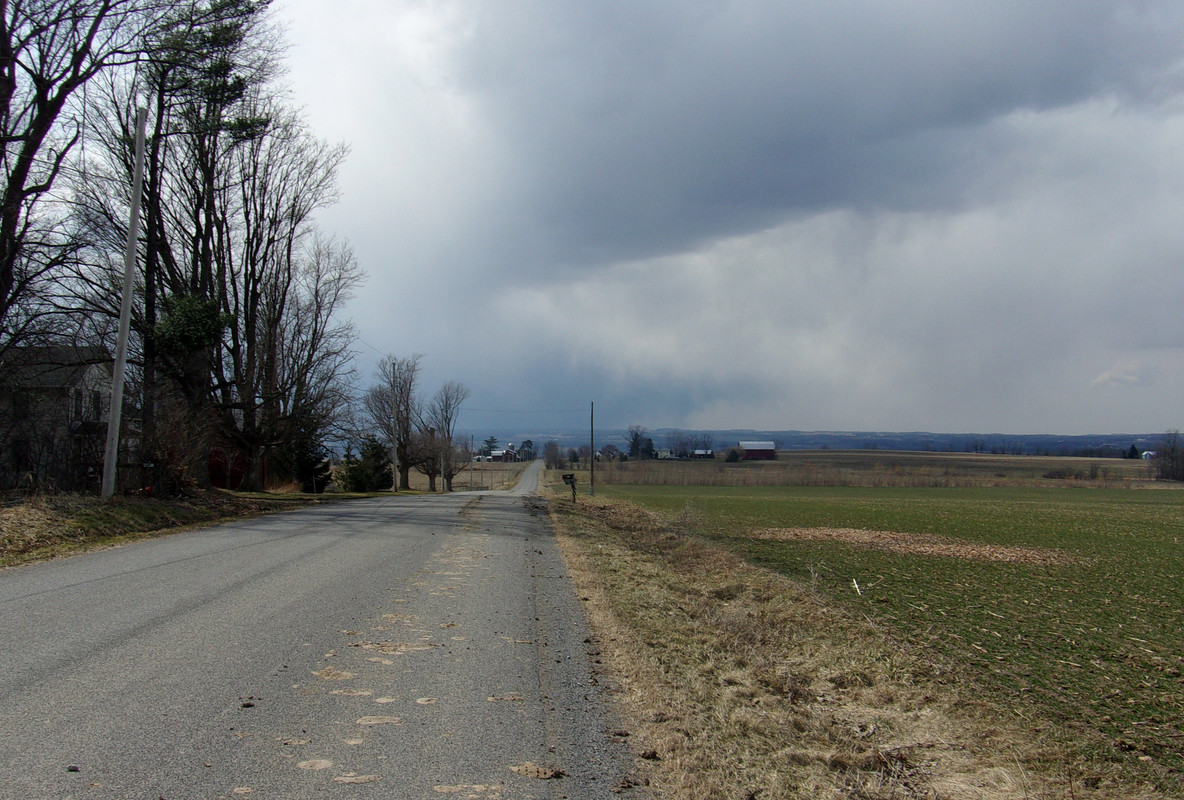 Jones storm ahead — Postimages