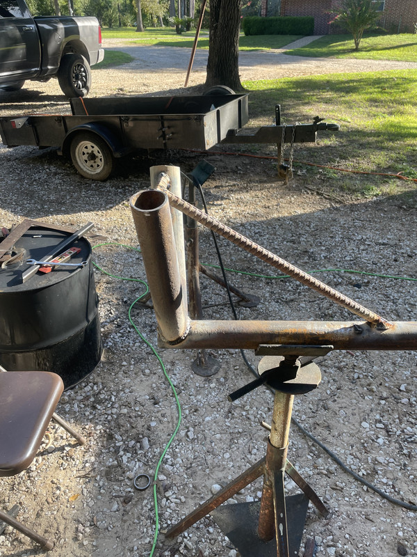 Skinning rack - 24hourcampfire