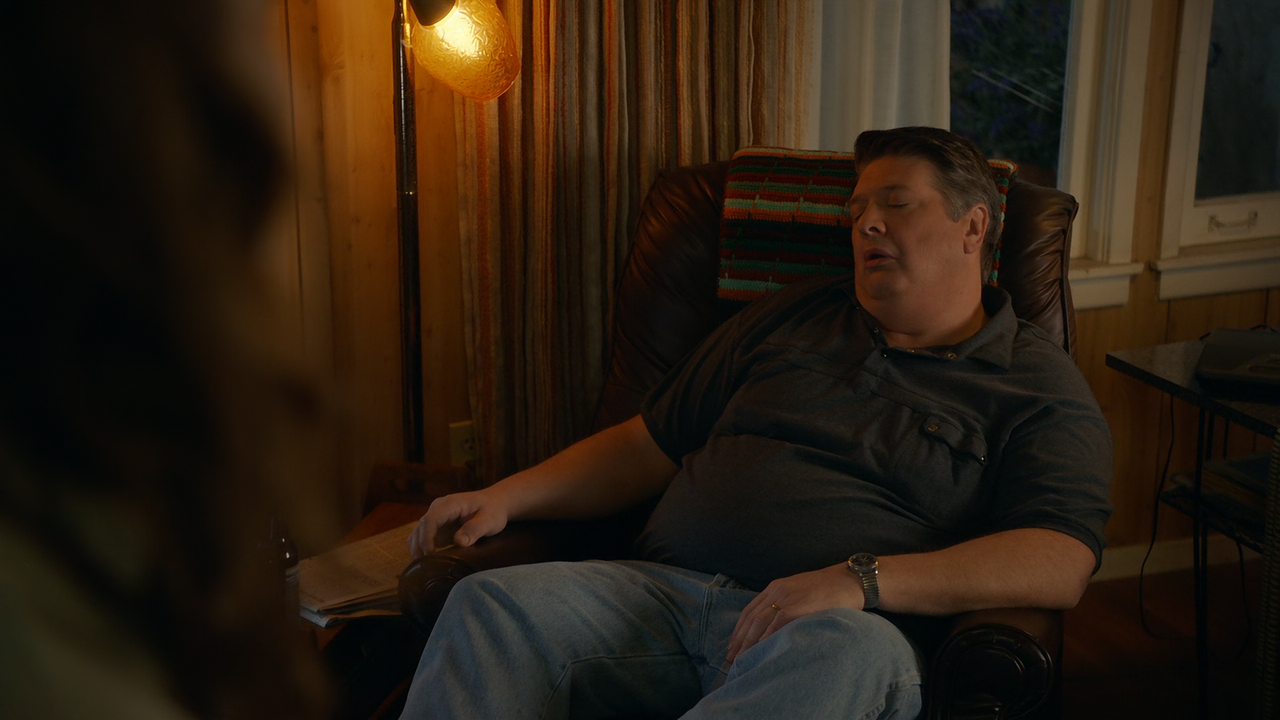 Young Sheldon S06 E18 Little Green Men and a Fella's Marriage Proposal ...