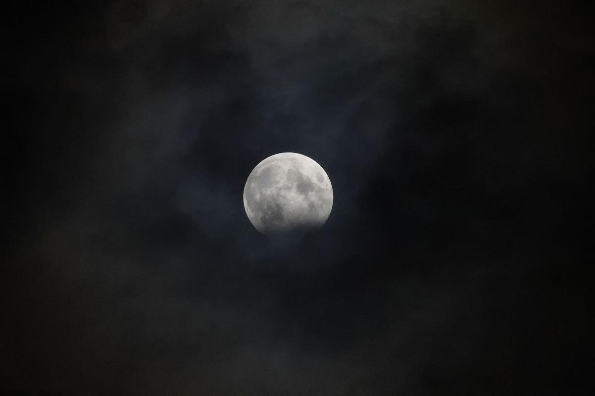 5 E3 A2492 topaz denoise sharpen — Postimages