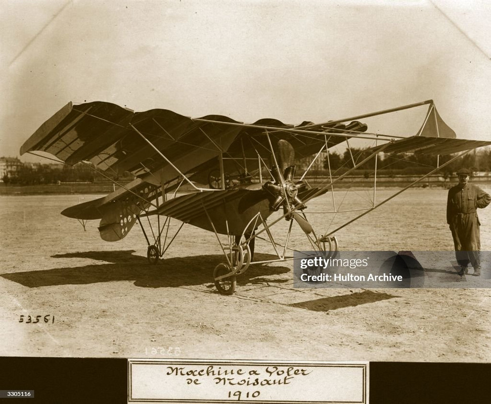 american aviator john moisants second bi plane featuring a corrugated metal upper wing aeroplane ...