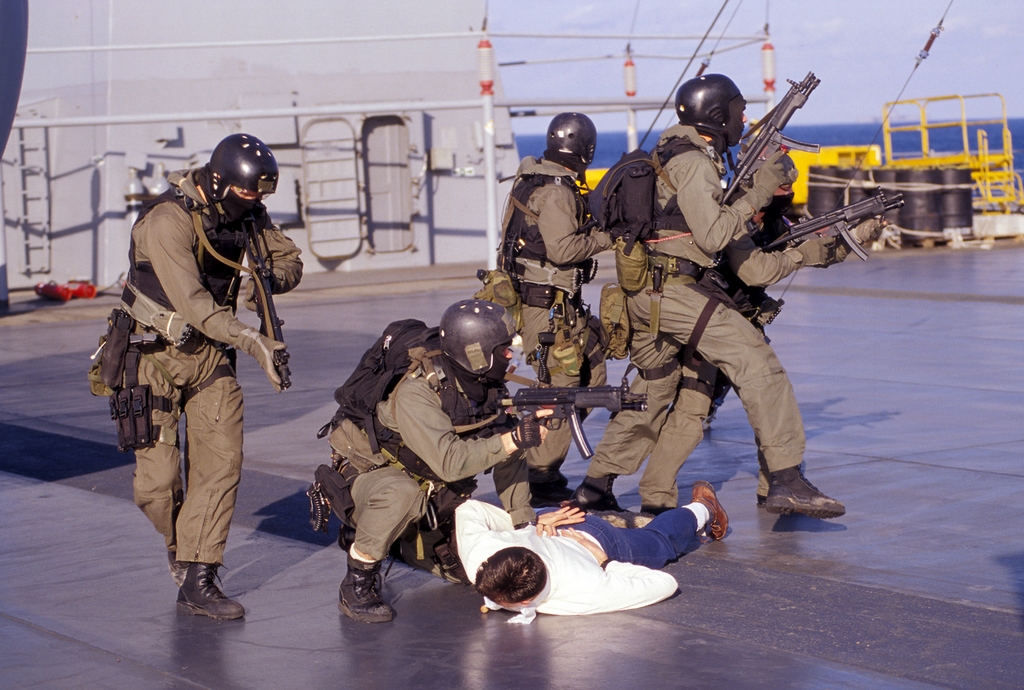 Photos - US Navy S.E.A.L.S. | Page 7 | A Military Photo & Video Website