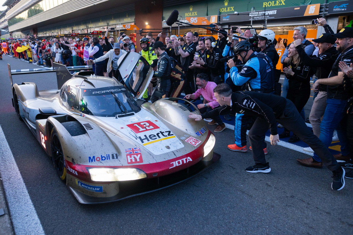 2024 WEC B 1300 Podium Hypercar 01 — Postimages