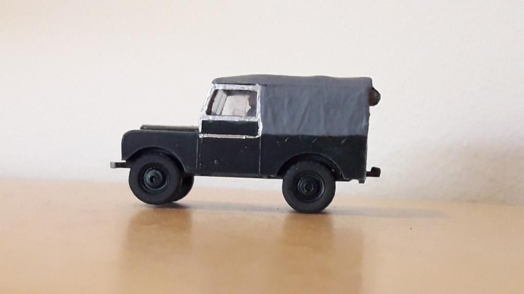 Airfix 1/72 (1/76?) Land Rover - Ready for Inspection - Armour ...