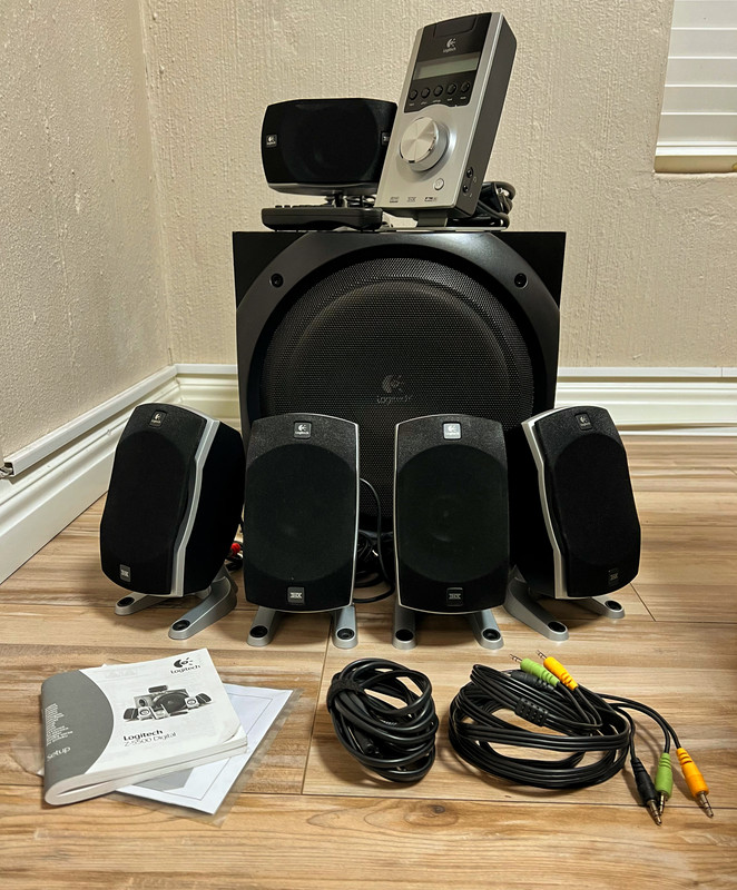[For Sale] - Logitech Z5500 5.1 THX surround Sound System (arguably one the cleanest sets around ...
