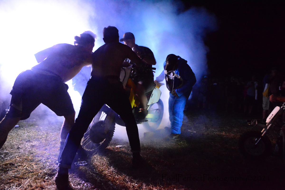 TCH 5074 — Postimages