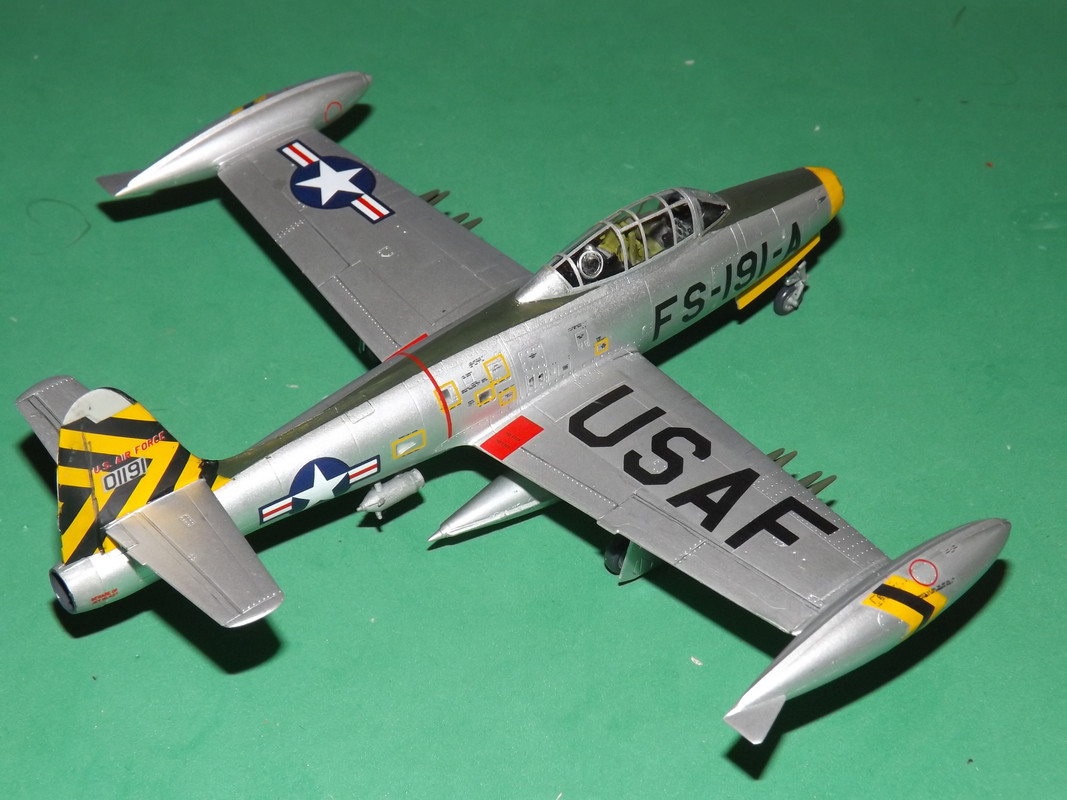 Academy F84 E Thunderjet RS — Postimages