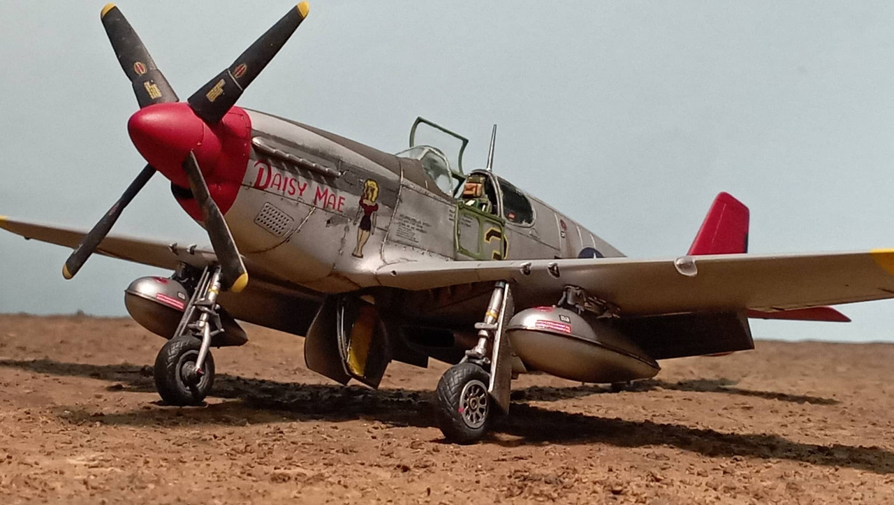 P-51C Mustang "Daisy Mae" Tuskegee red tails, 1/48 Tamiya - Ready for ...