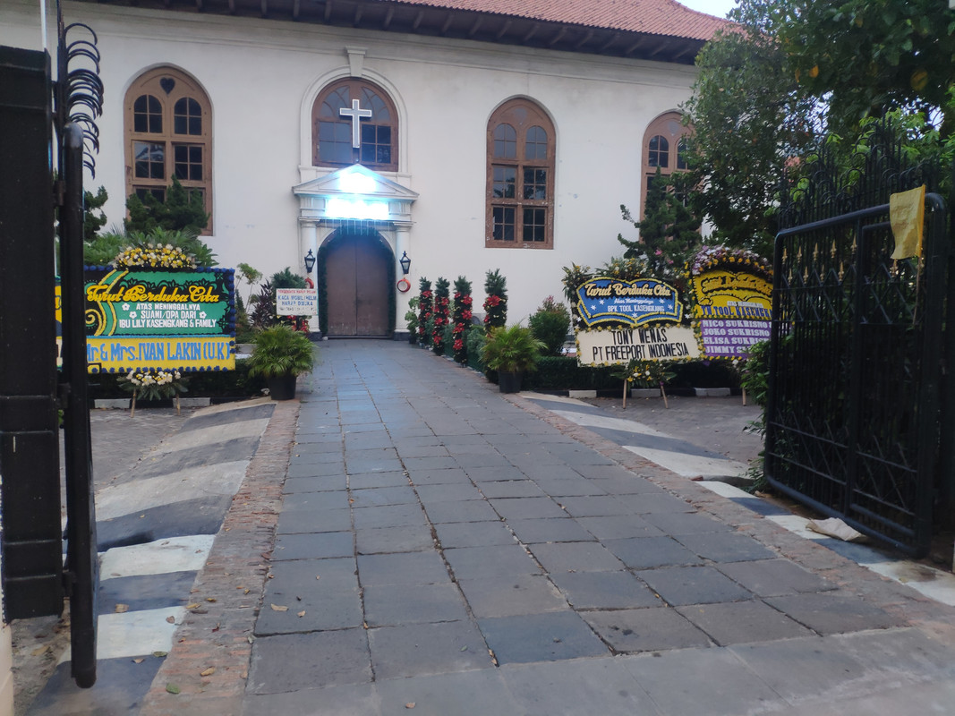 je275 — Postimages