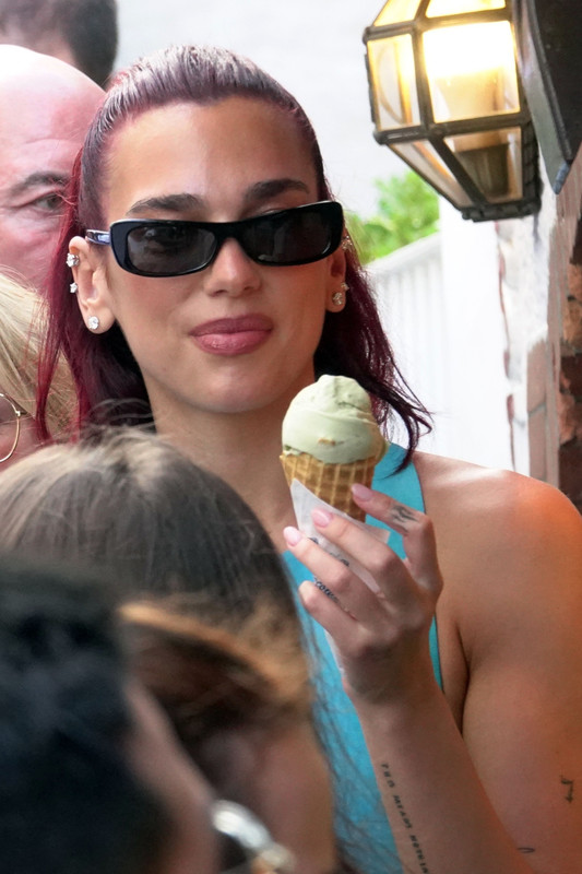 477143256 dua 264 — Postimages