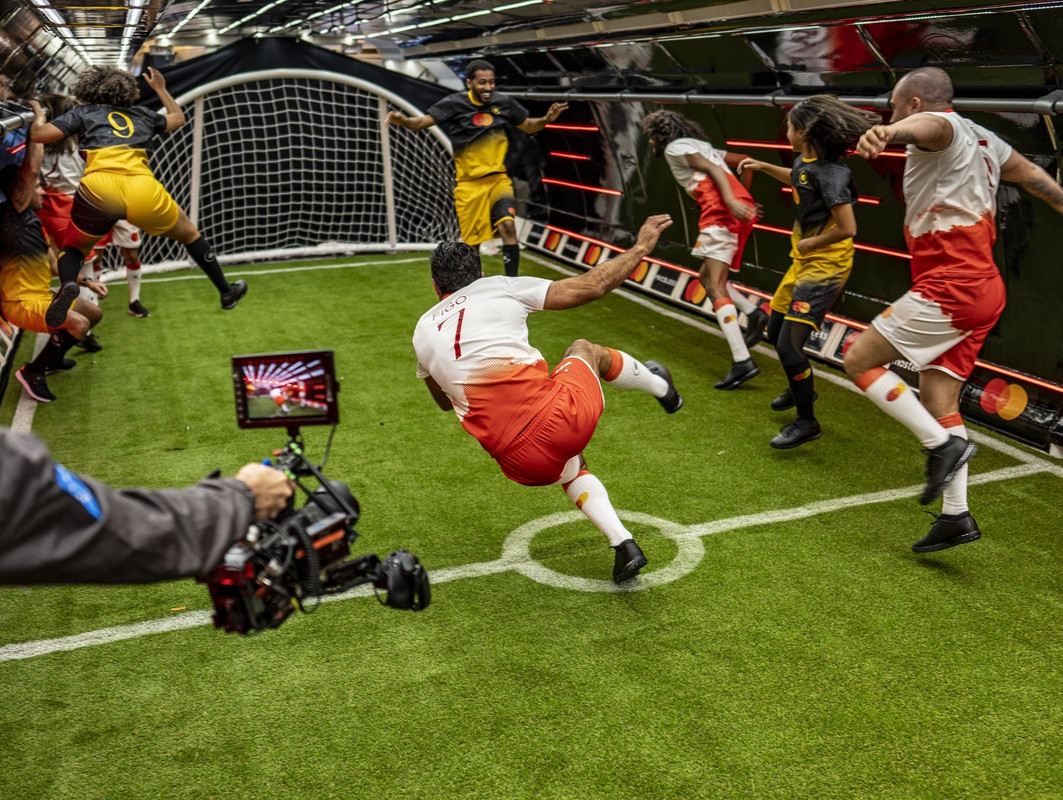 Mastercard GUINNESS WORLD RECORDS 2 — Postimages