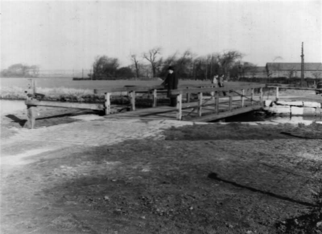 Old Swing Bridges in Netherton - Bootle Times News