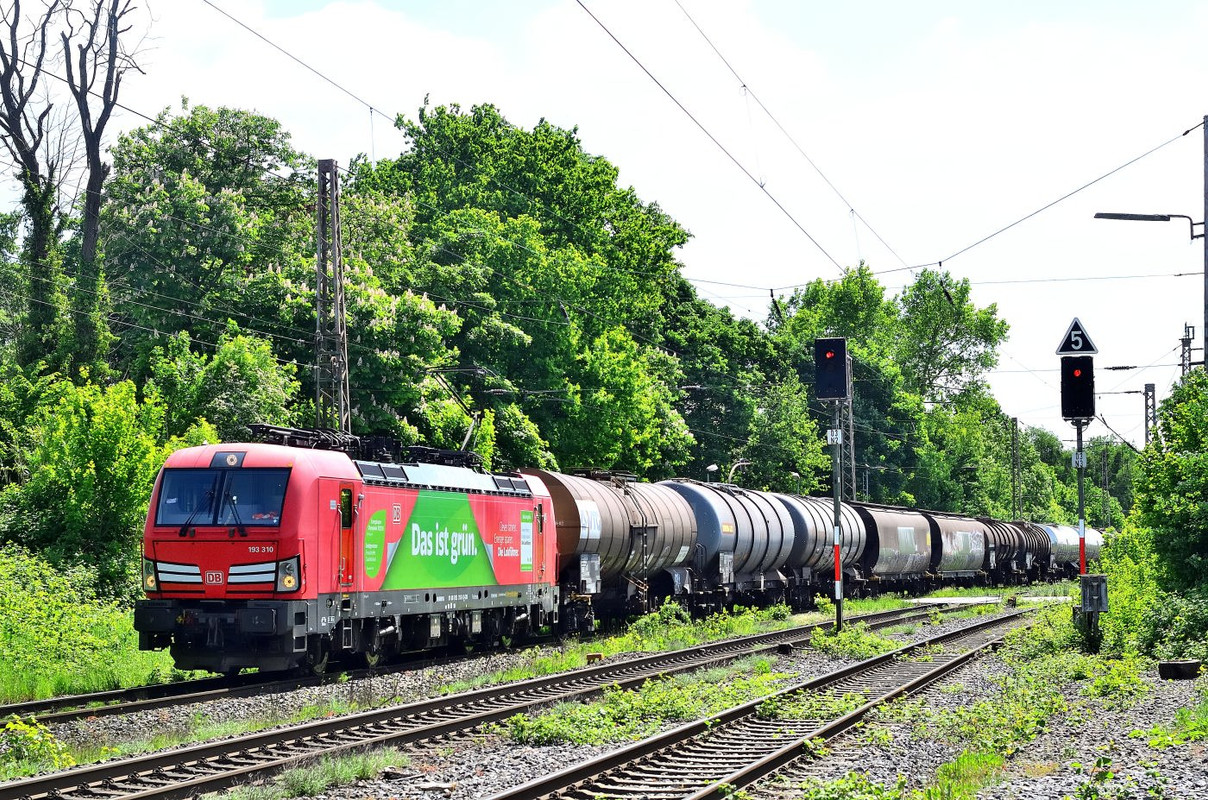 193 310 — Postimages