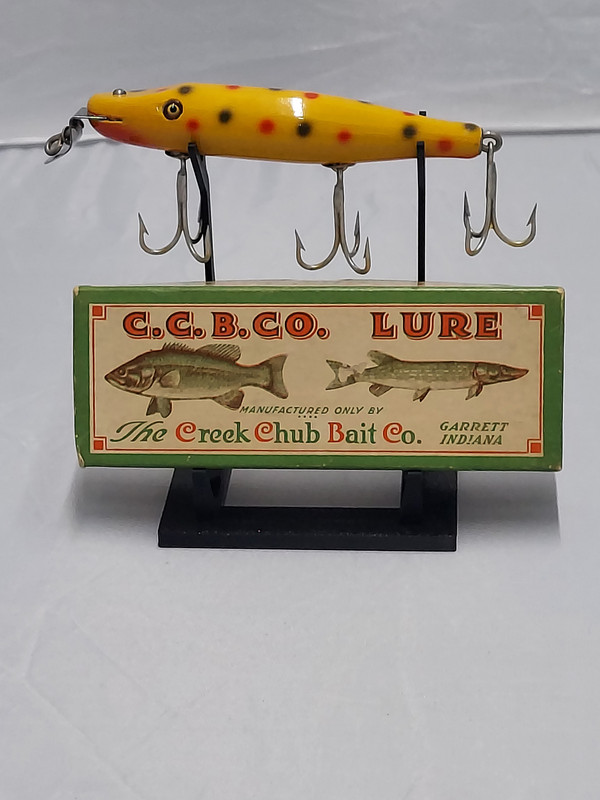 Lure and Lure/Box display stands