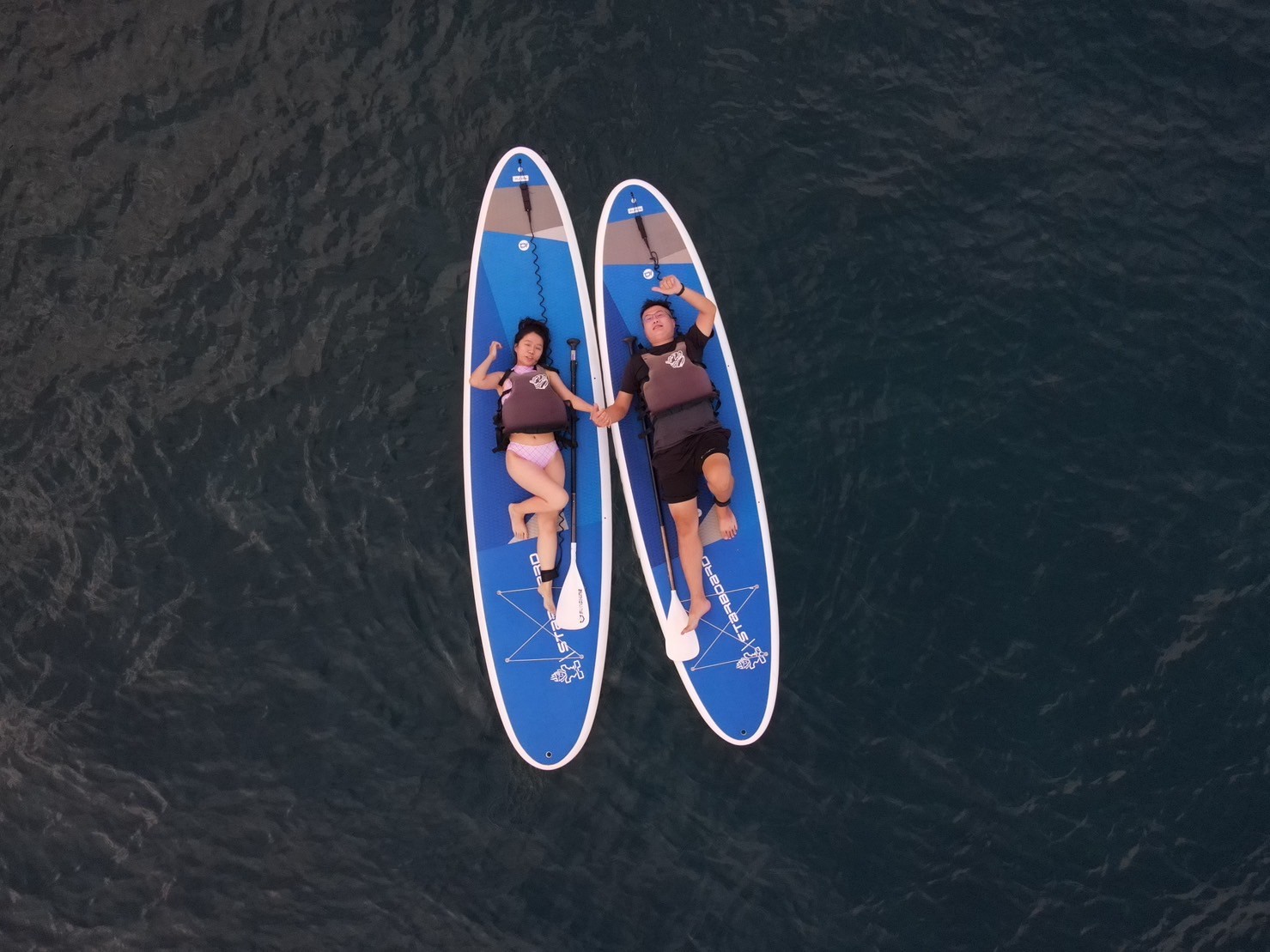 BFFEBD2 C FFDD 44 D3 996 A 89 C1 E75360 E4 — Postimages