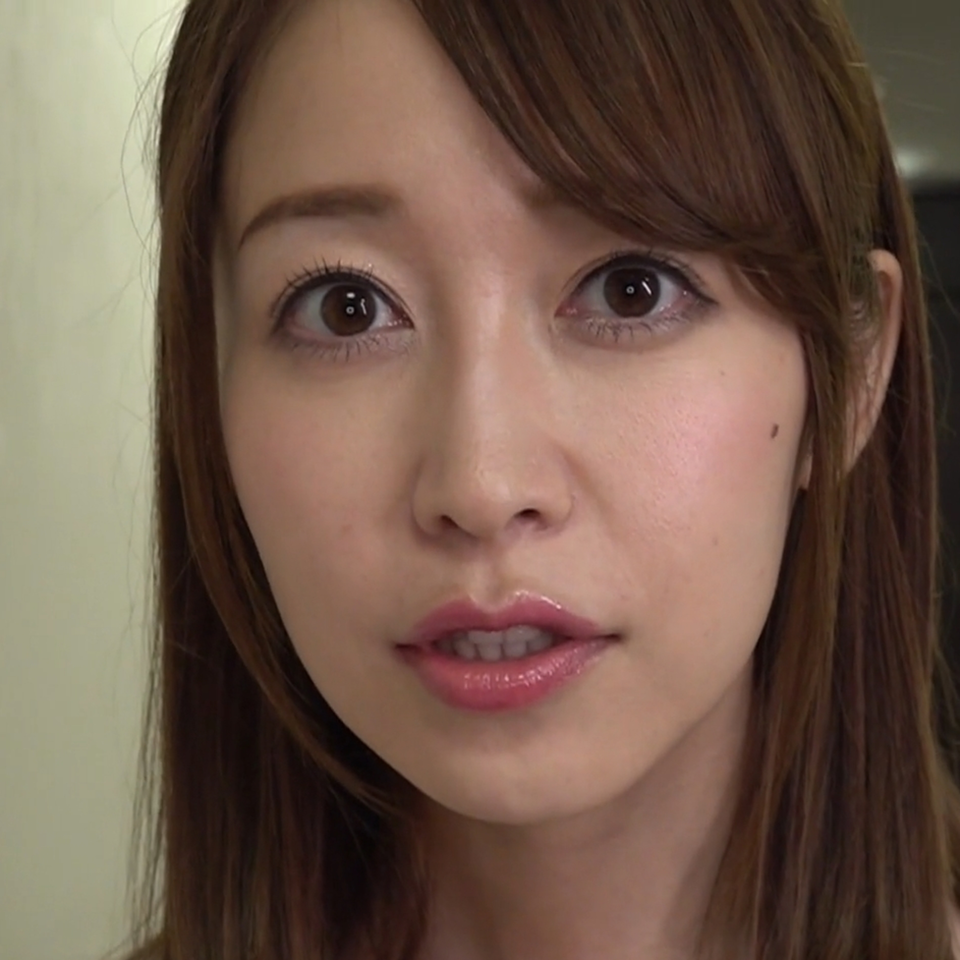 Yu shinoda สำหรับคนที่ชอบนาง ผมมีคำถามว่าชอบอะไรของเธอ และจัดไปกี่รอบแล้ว