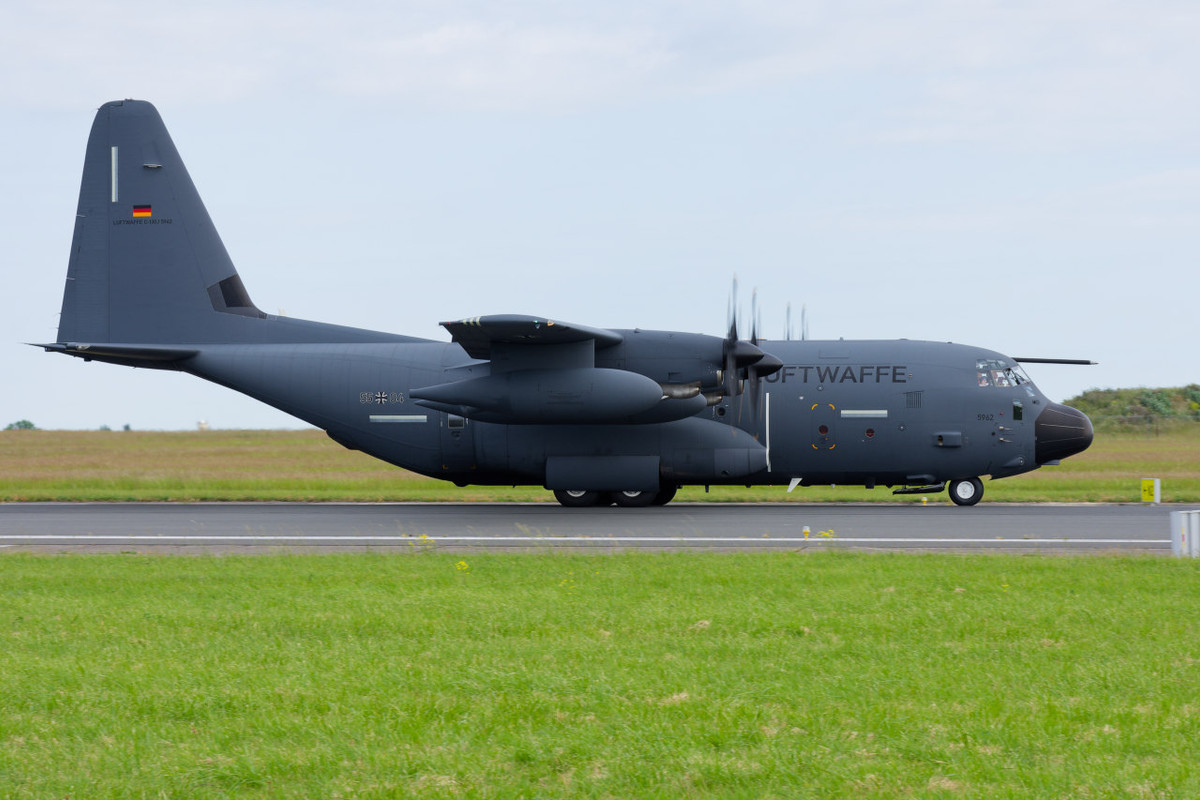 2025 05 23 Orleans 7160 d LRD — Postimages