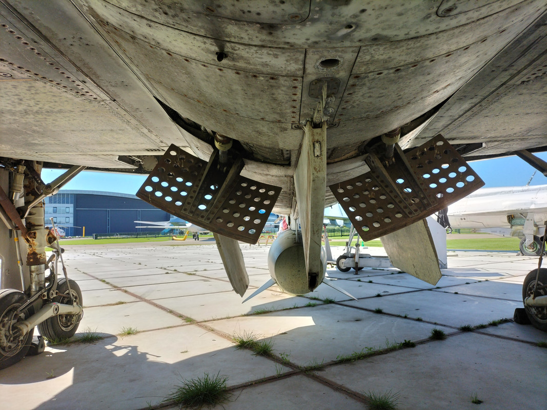 Saab AJSH 37 Viggen Aviodrome. - Aviation Photography - Britmodeller.com