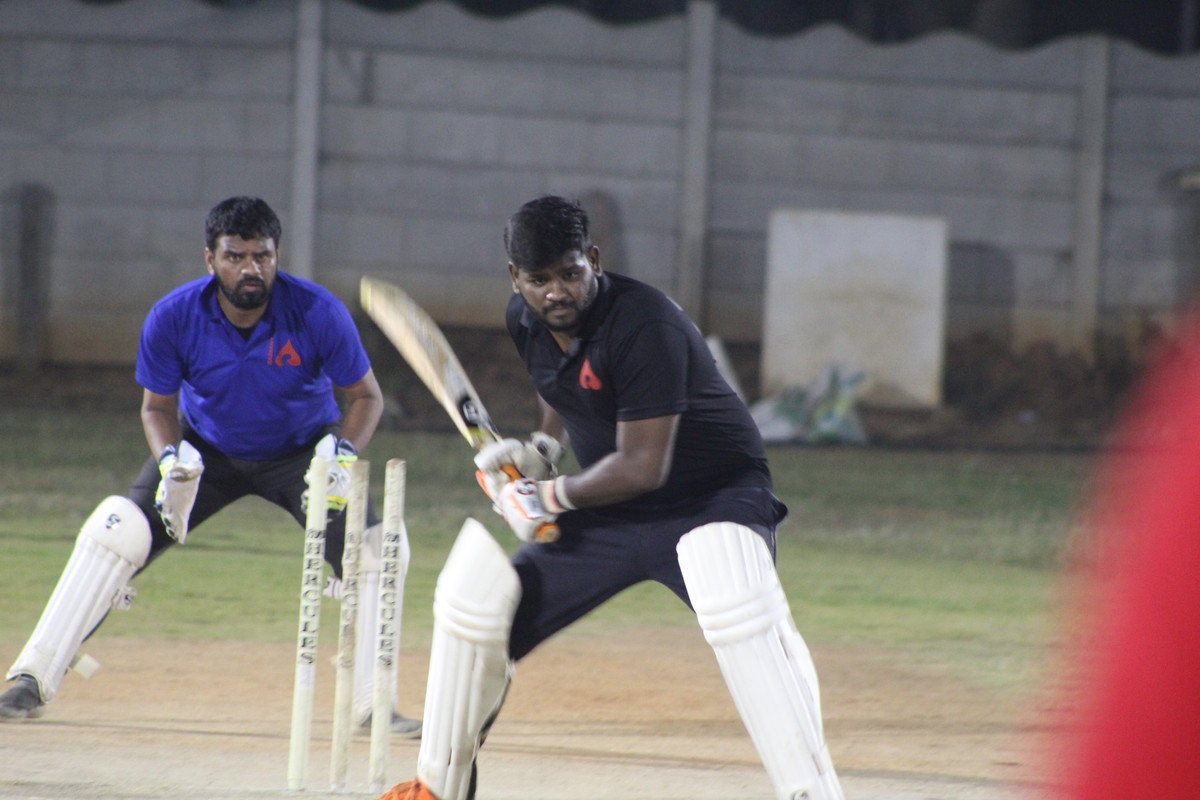 IMG 2003 — Postimages