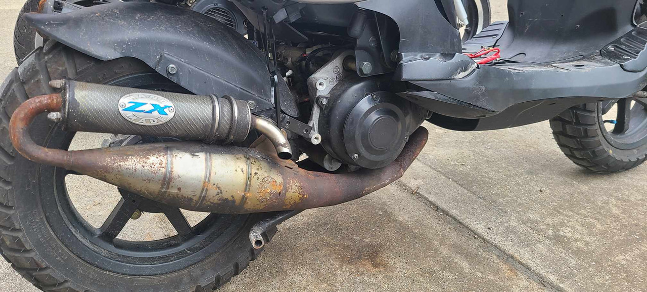 Roughhouse 50 W/ Intake & Exhaust | 49ccScoot.com Scooter Forums