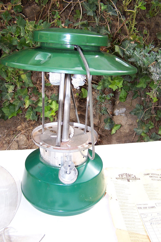 FS-Thermos King Seeley No. 8326 Lantern - The Coleman Collectors Forum