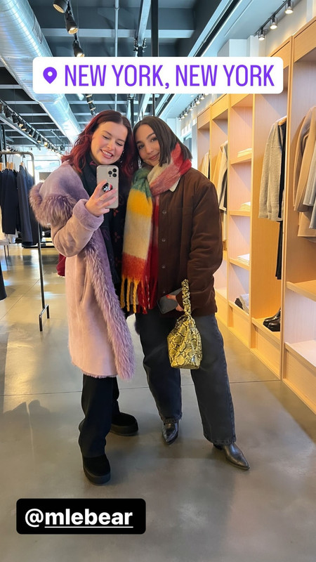 86 EA840 D FA71 445 B BB63 FE5 E1 D9402 B9 — Postimages