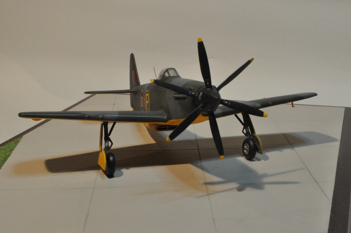 AZ Martin Baker MB5 - 72nd Aircraft