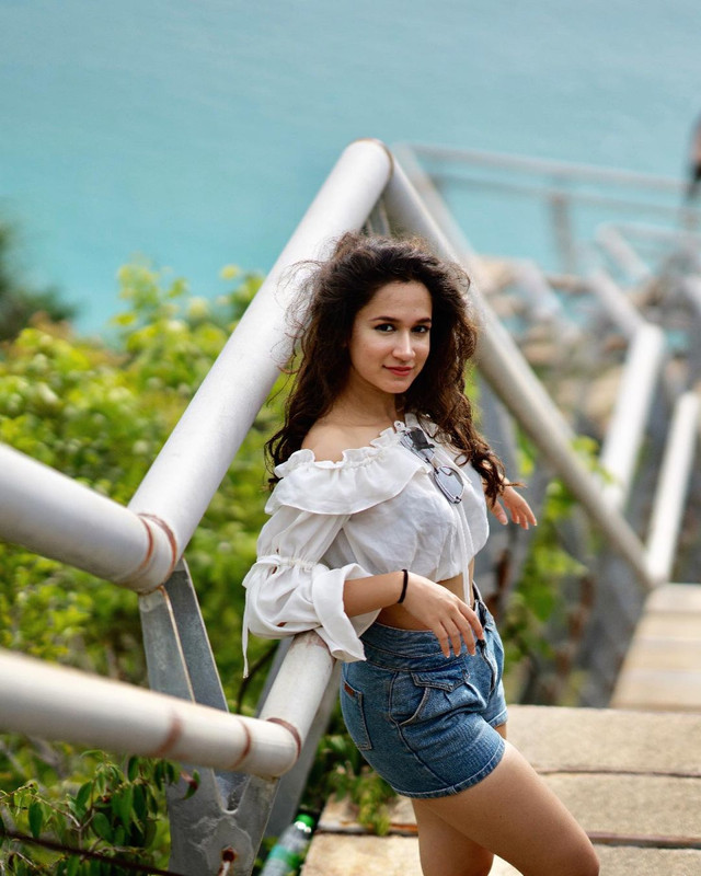 F Copy — Postimages