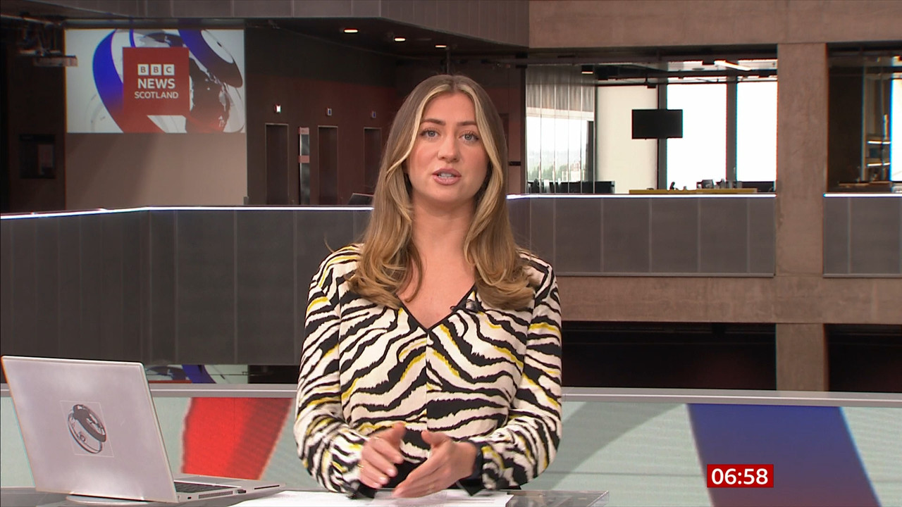 06 01 06 50 12 ts snapshot 09 05 387 — Postimages